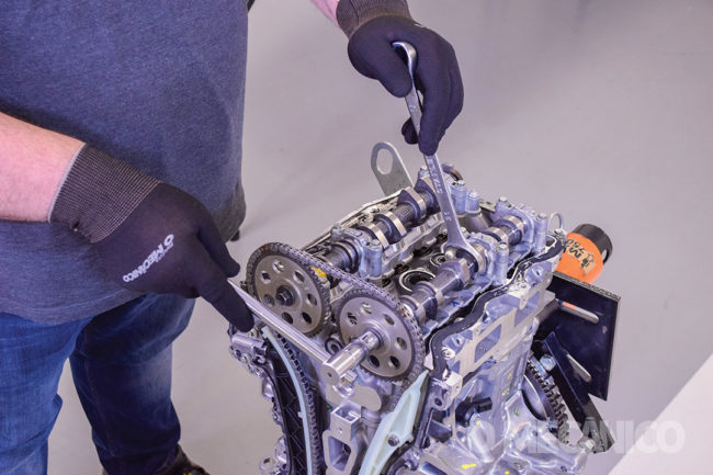 Manutenção do motor B4D LS 1.0 de 3 cilindros do Renault Kwid