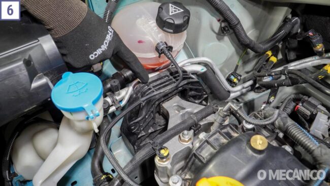 Raio X: Citroën C3 2023 1.0 manual e 1.6 automático