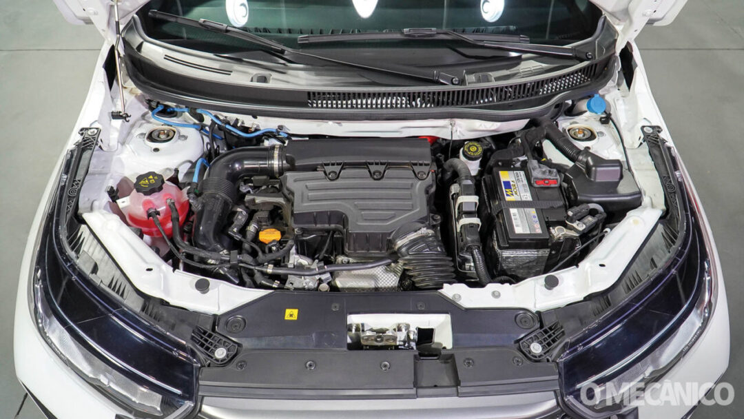 Fiat Strada ultra tem detalhes esportivos e motor de 130 cv; veja Raio ...