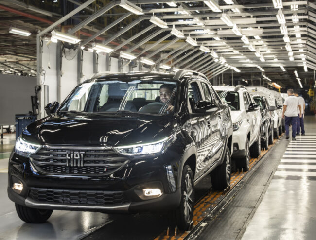 Fábrica da Fiat em Betim completa 48 anos: qual primeiro carro ...