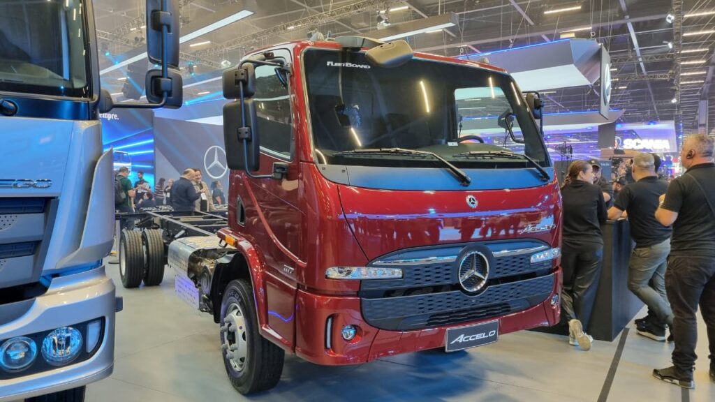 Mercedes-Benz apresenta o novo Accelo 2025
